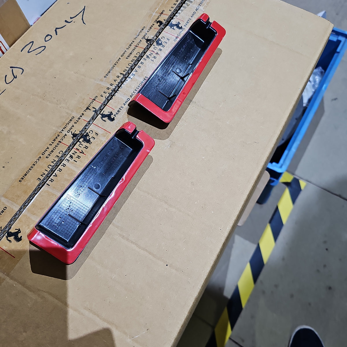 MCLAREN 720S REAR NUMBER PLATE LIGHT RH COVER 14A4460CP – ApexSpares