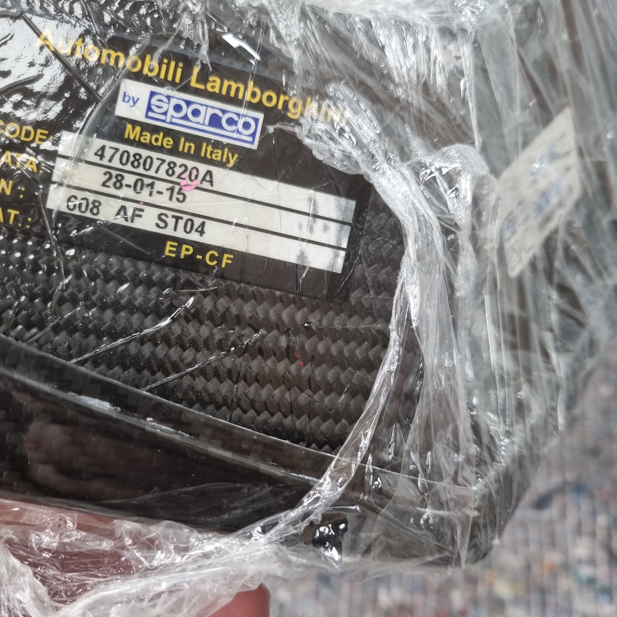 LAMBORGHINI AVENTADOR LP700 CARBON FRONT RIGHT/LEFT GRILL SURROUNDS 47 ...