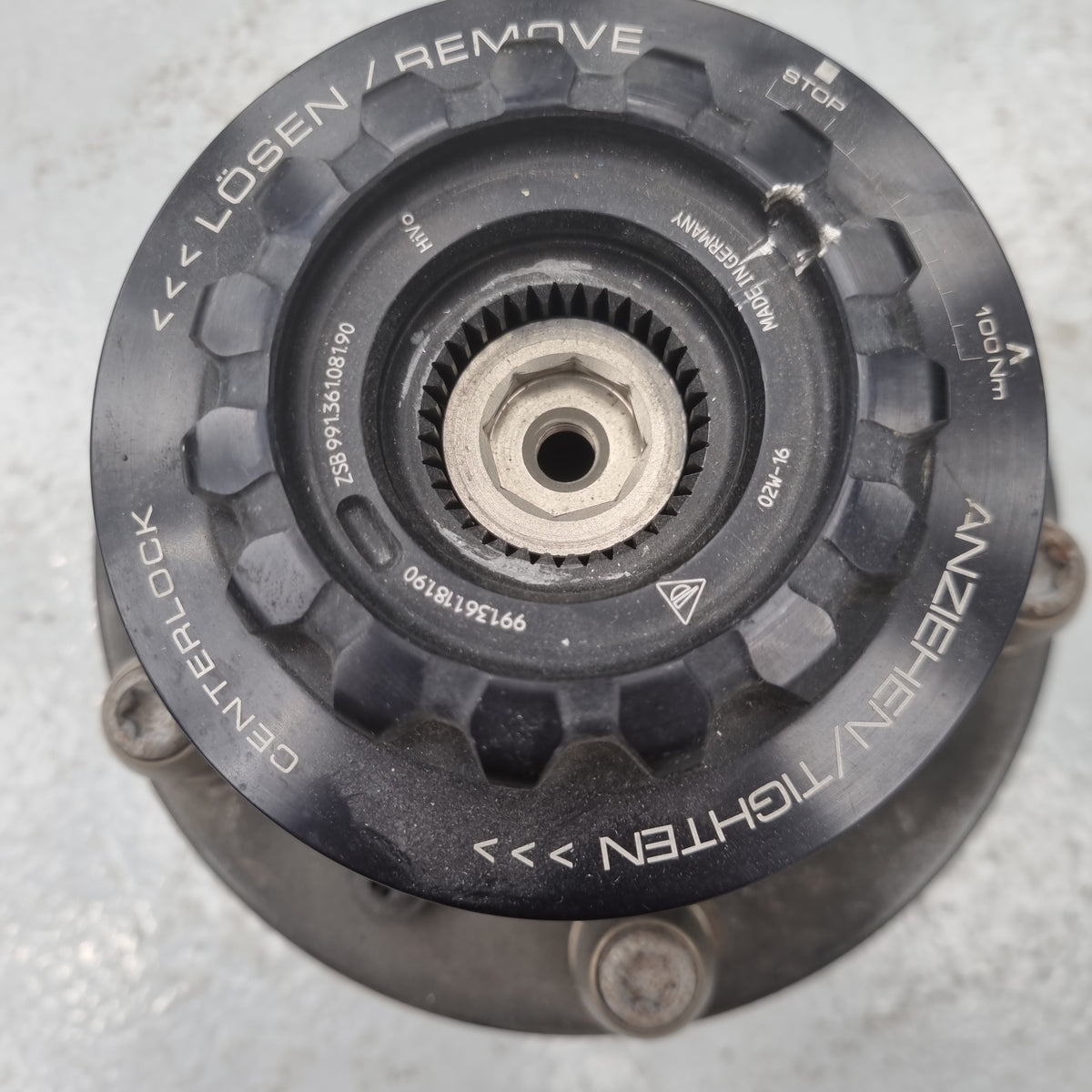 PORSCHE WHEEL DRIVE SHAFT ADAPTER WITH CENTRELOCK NUT ATTACHED – ApexSpares
