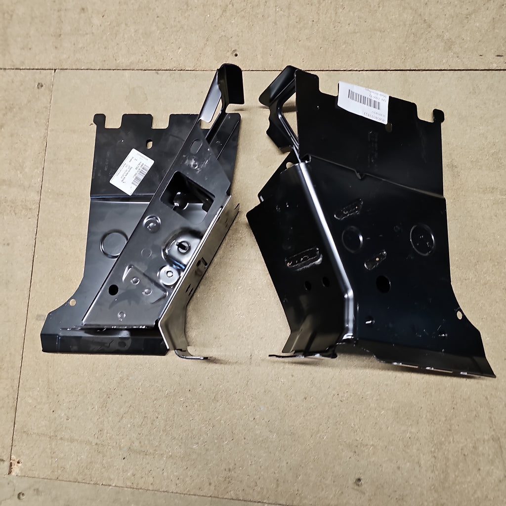 LAMBORHINI URUS RIGHT REINFORCEMENT FOR JACK MOUNT 4M0803382J – ApexSpares