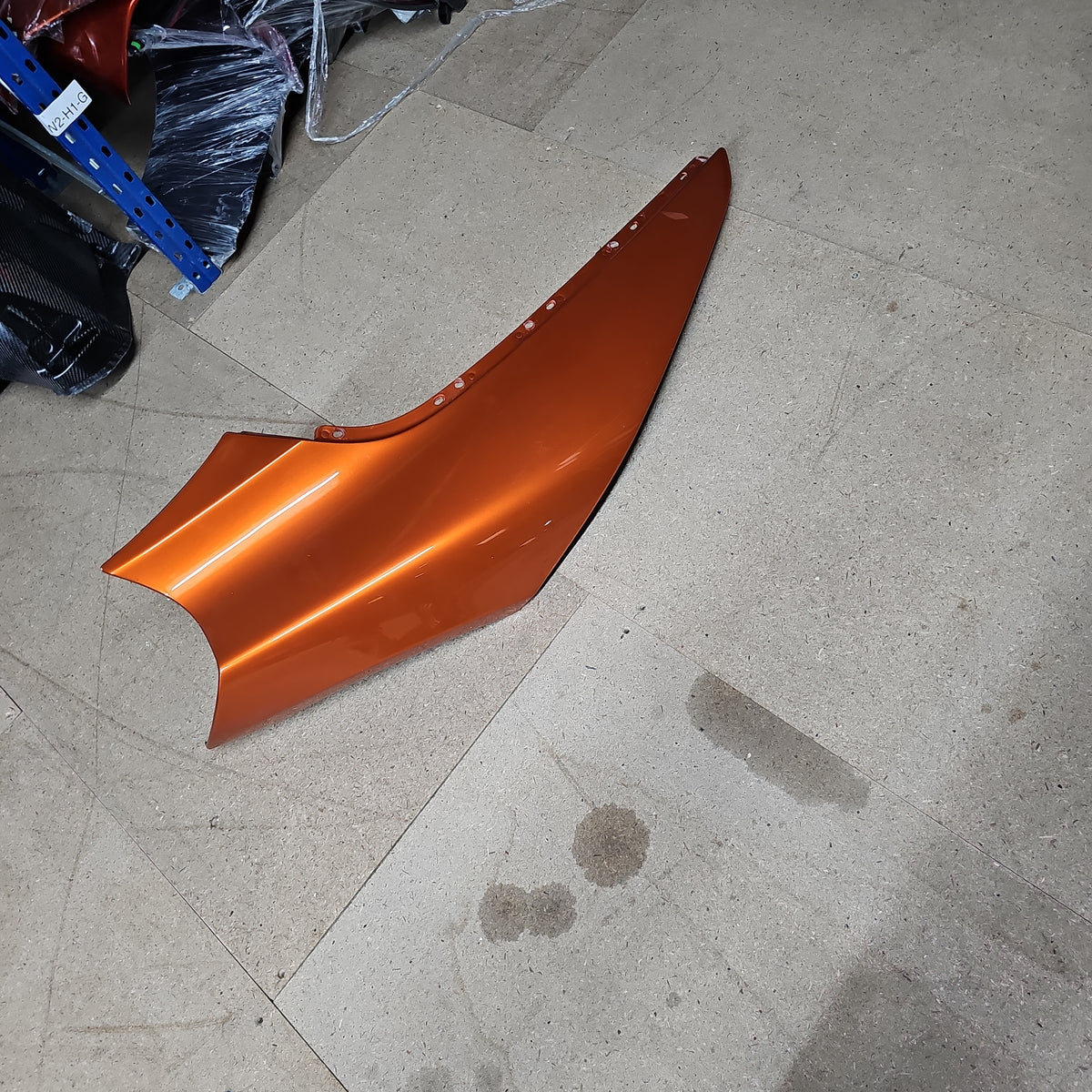 MCLAREN 720S FRONT RIGHT FENDER 14AB881CP (VOLCANIC ORANGE) – ApexSpares