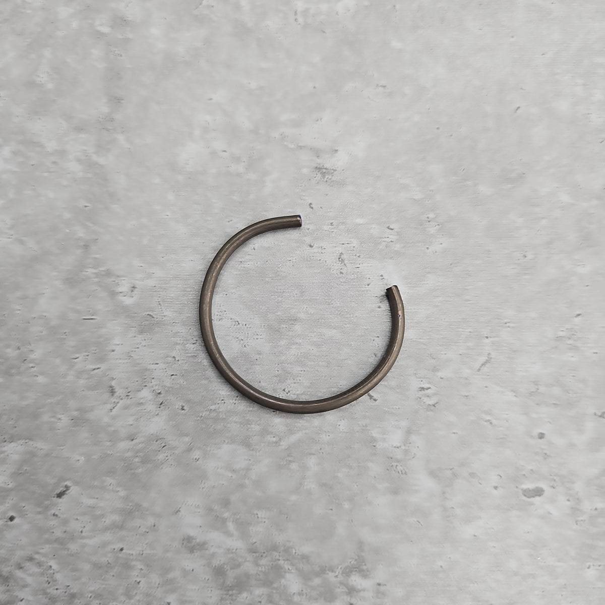 BENTLEY SECURING RING N90990901 – ApexSpares