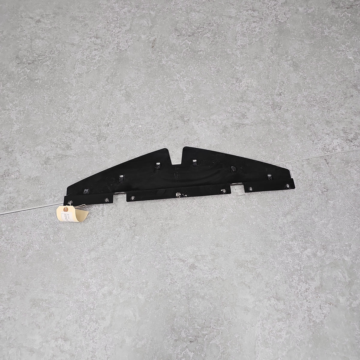 Lamborghini Aventador FRONT SPOILER REINFORCEMENT 470807165 – ApexSpares