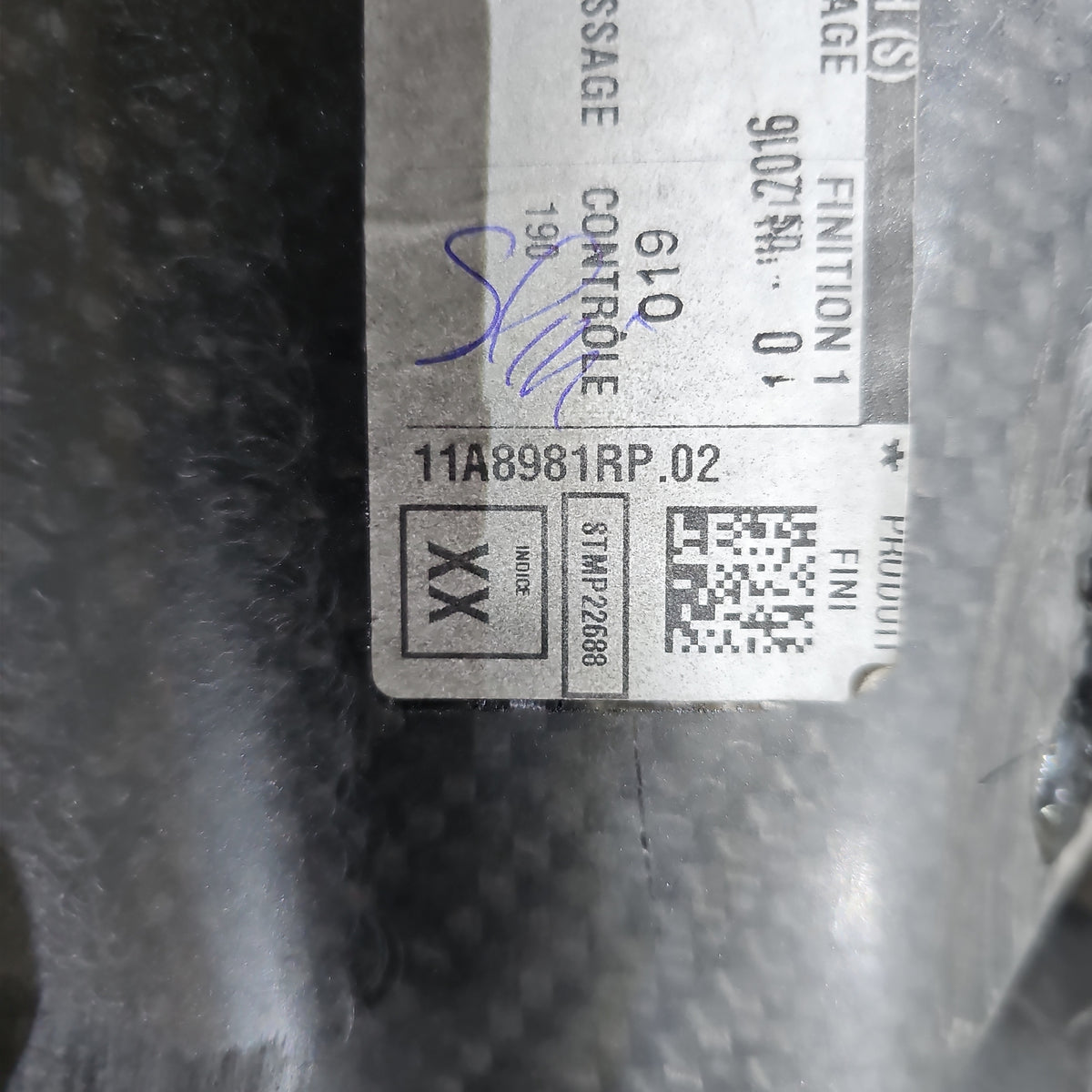 MCLAREN 650S 675LT ENGINE COVER MSO SATIN CARBON - RH 11A8981RP ...