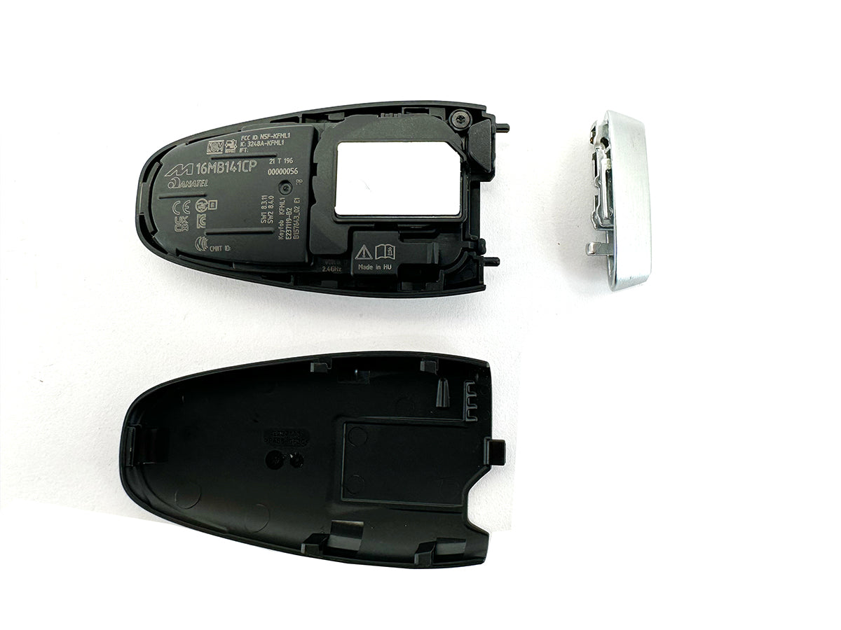 MCLAREN ARTURA KEY FOB - 16MB141CP – ApexSpares