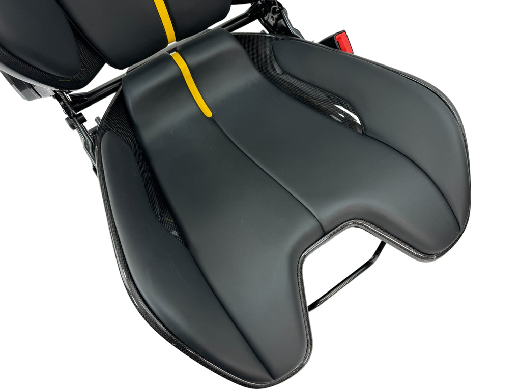 FERRARI SF90 CARBON RACE SEATS BLACK/ YELLOW EAP1373891 – ApexSpares