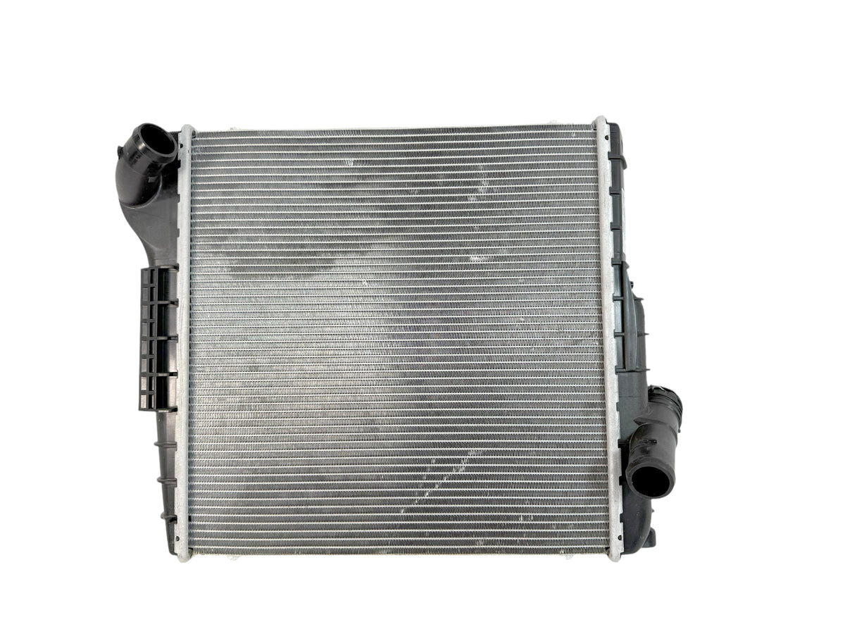 PORSCHE 991 GT2RS FRONT LEFT WATER RADIATOR 9P1121251 – ApexSpares