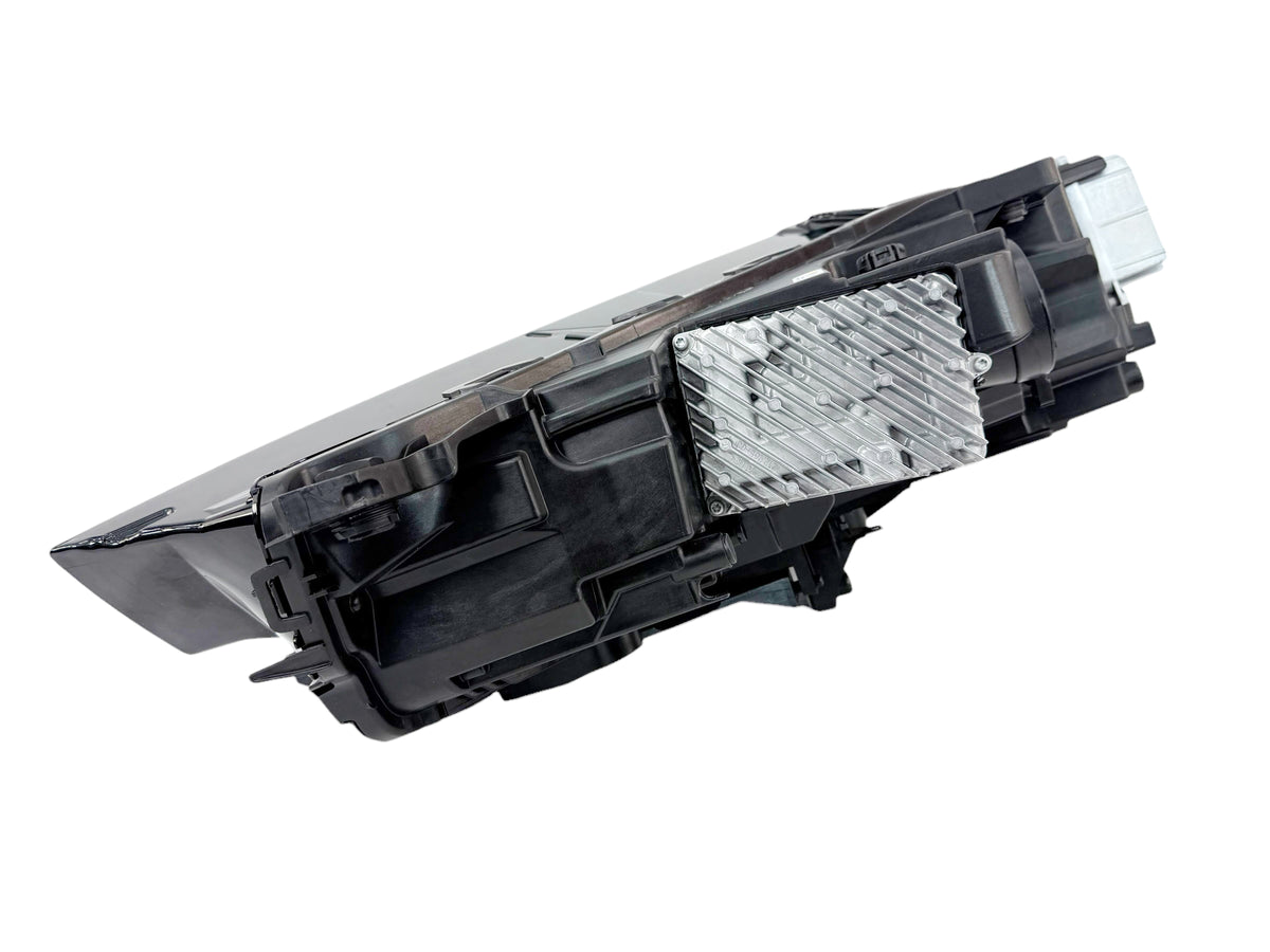 LAMBORGHINI URUS FRONT RIGHT HEADLAMP (US SPEC) 4ML941036E – ApexSpares