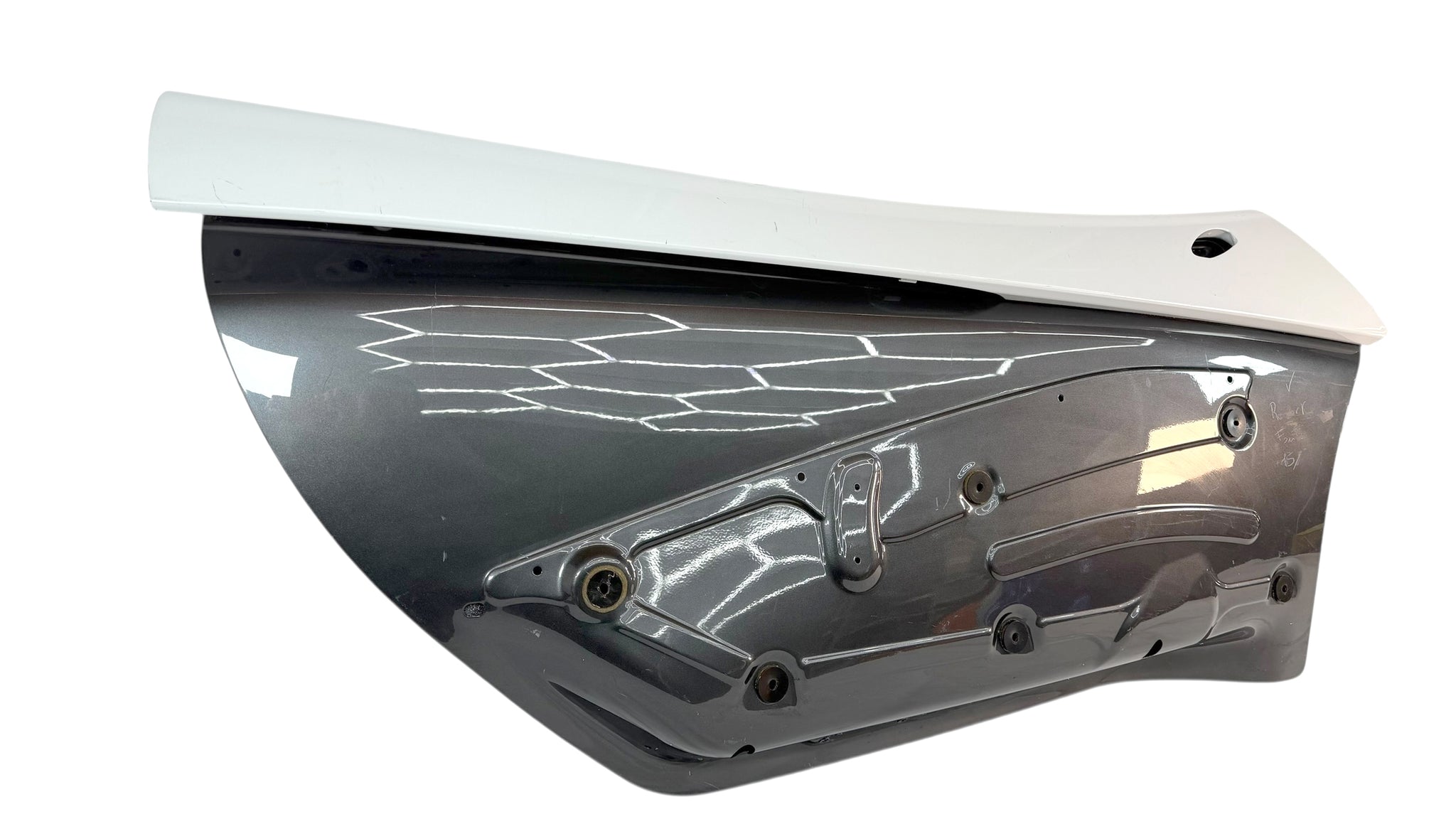 MCLAREN 540/ 570S/ 600LT FRONT RIGHT DOOR - SILICA WHITE – ApexSpares